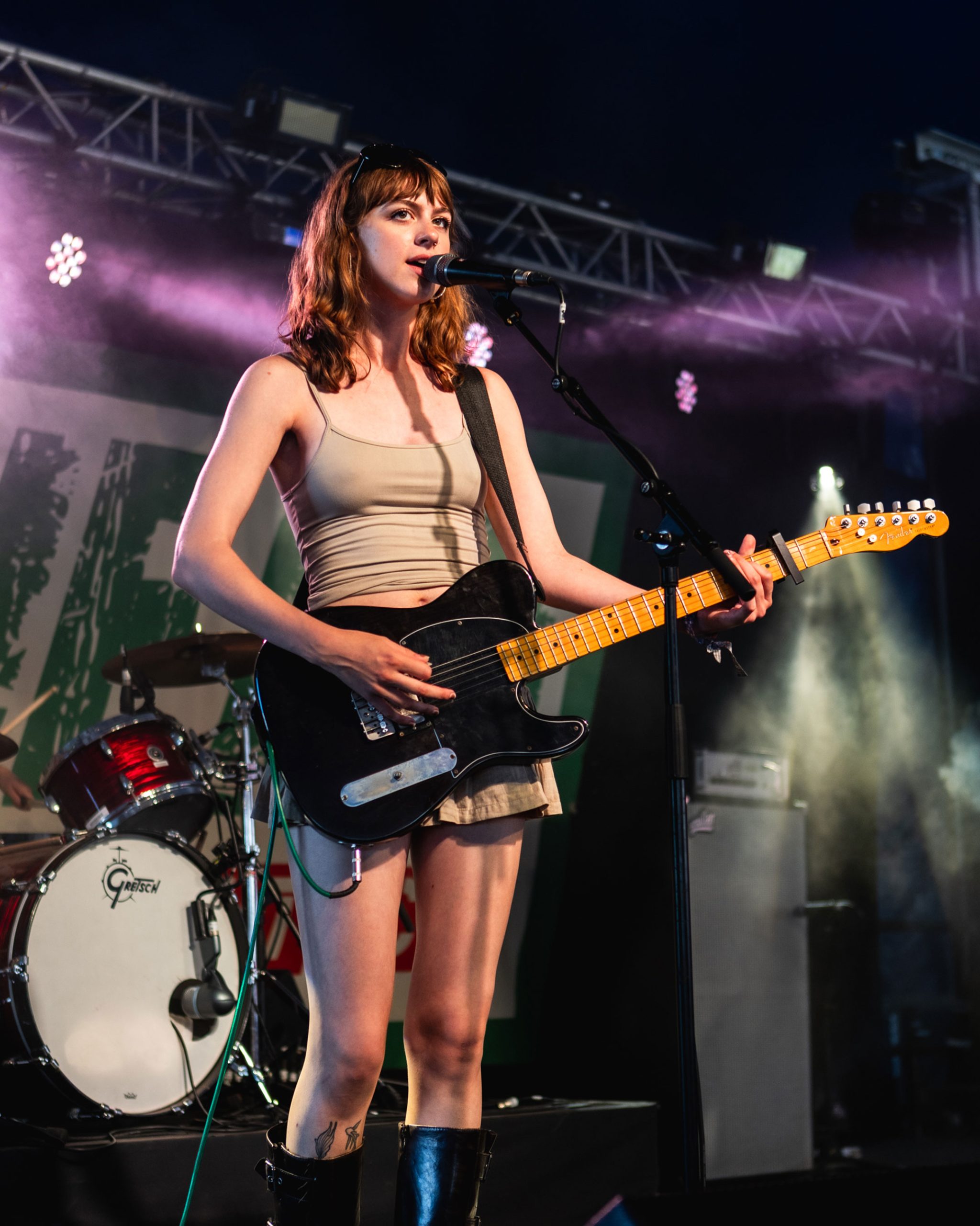 Meet Chloe Slater, the alt-pop star and Daisy Edgar-Jones doppelgänger ...