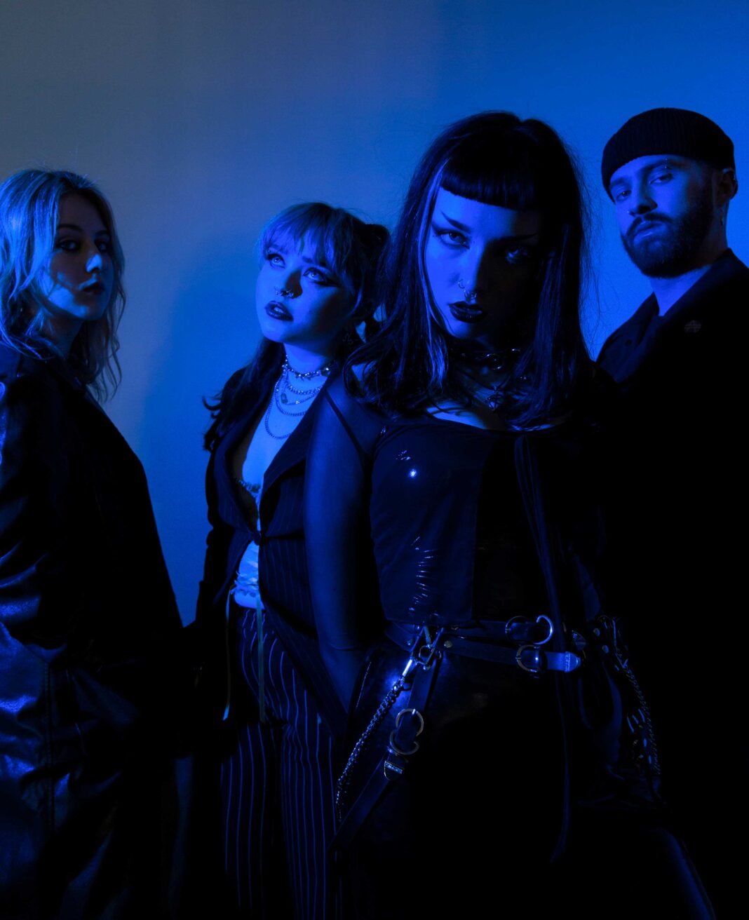 TREMORS// Crawlers are the compassionate new rock band to believe in ...