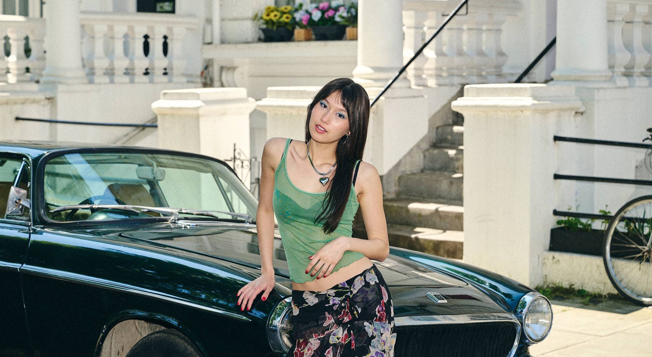 TREMORS// Juliet Ivy makes the struggles of girlhood sound like a dream ...