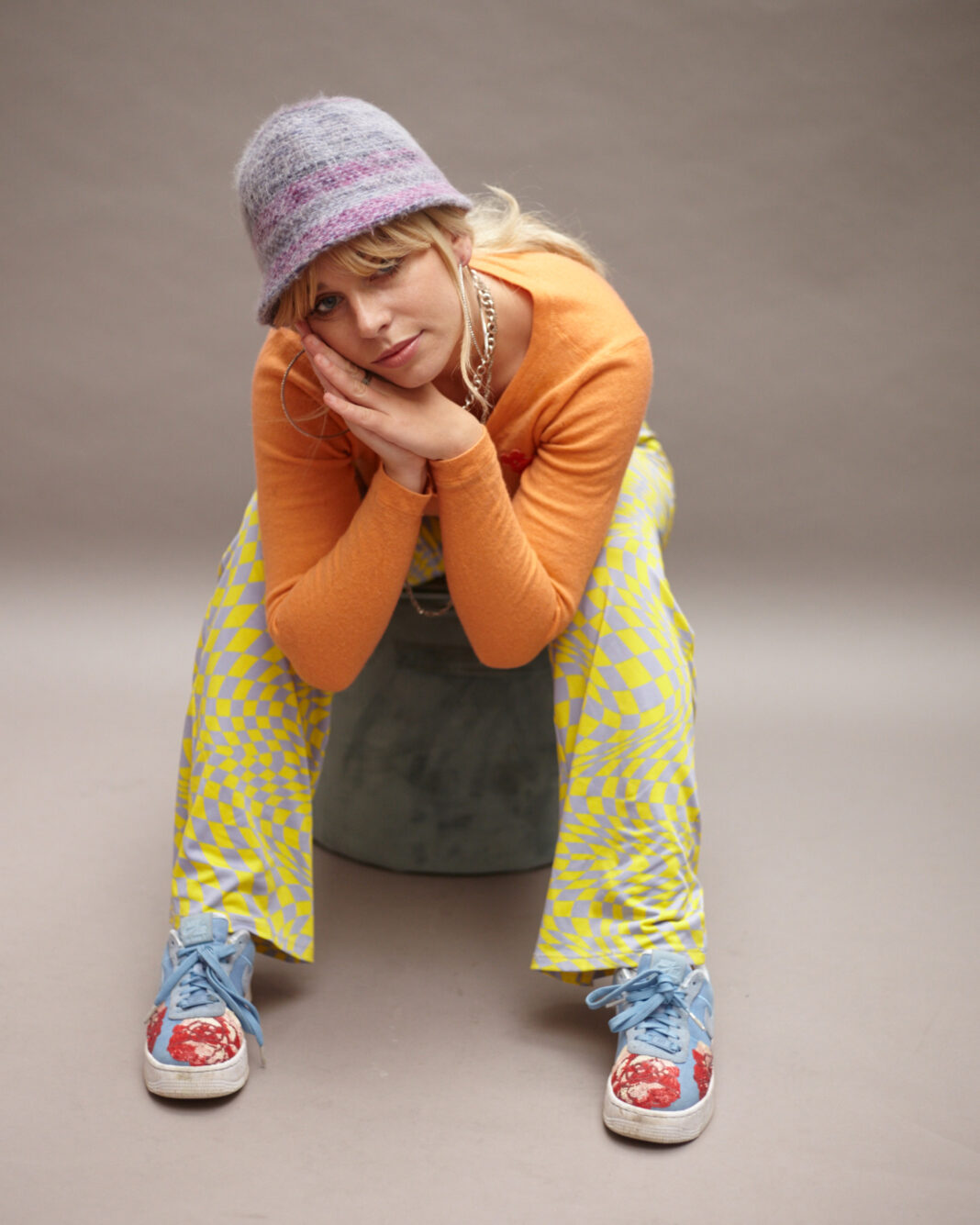 Rose Gray is the 90s influenced dance-pop star making songs for London ...