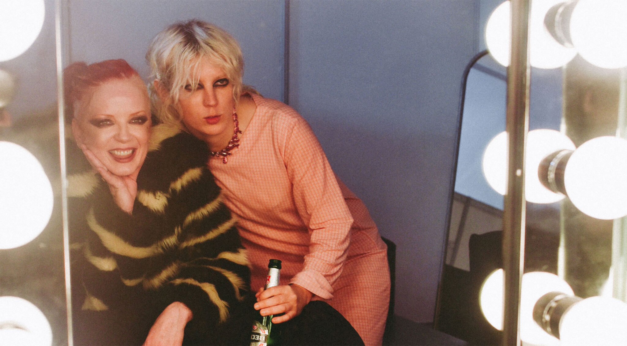 Shirley Manson and Izzy Bee Phillips | Conversations with Friends | The ...