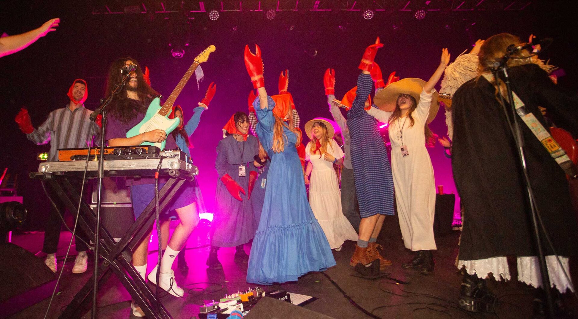 Wet Leg live in London: one of Britain's best bring the party to The ...